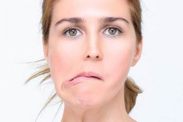 فلج بل (درمان، علائم و دلایل فلج بلز) - جراح و متخصص گوش، حلق و بینی